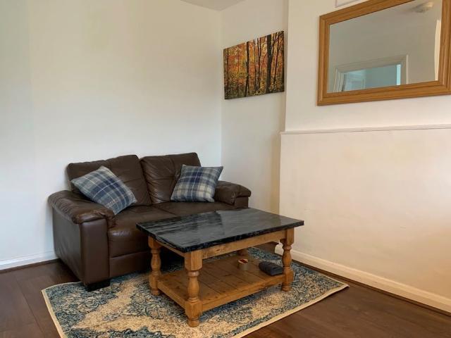 2 Bed Flat, Agar Grove, NW1