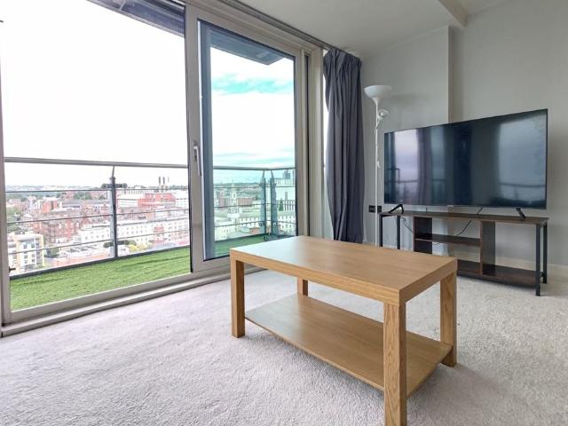2 Bed Flat, Albion Street, LS2