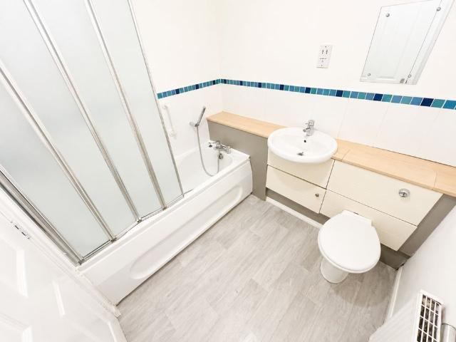 2 Bed Flat, Alexandra Parade, G31