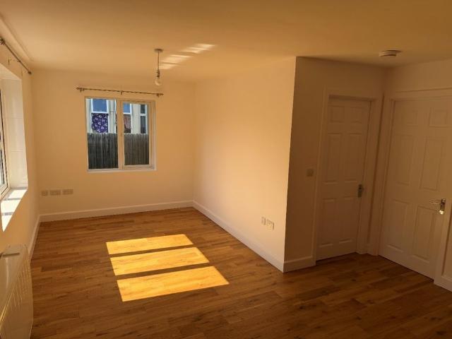 2 Bed Flat, Alexandra St, NG5