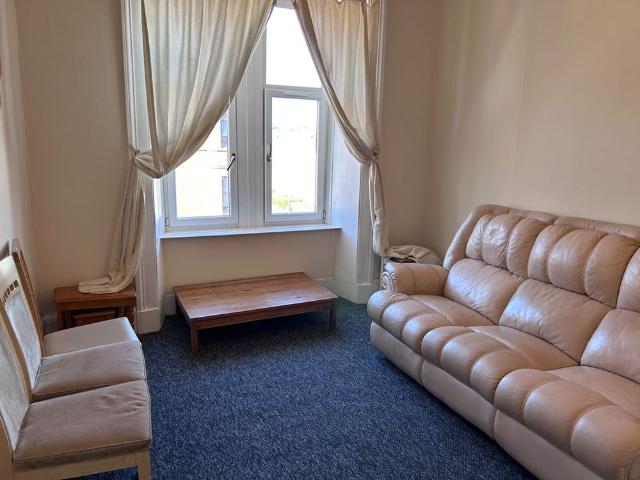 2 Bed Flat, Allison St, G42