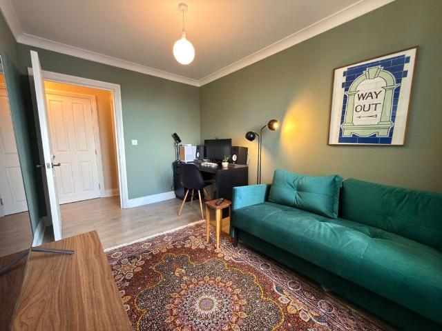 2 Bed Flat, Anerley Station Road, SE20