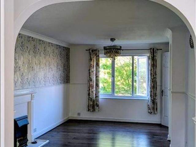 2 Bed Flat, Anthony Road, SE25