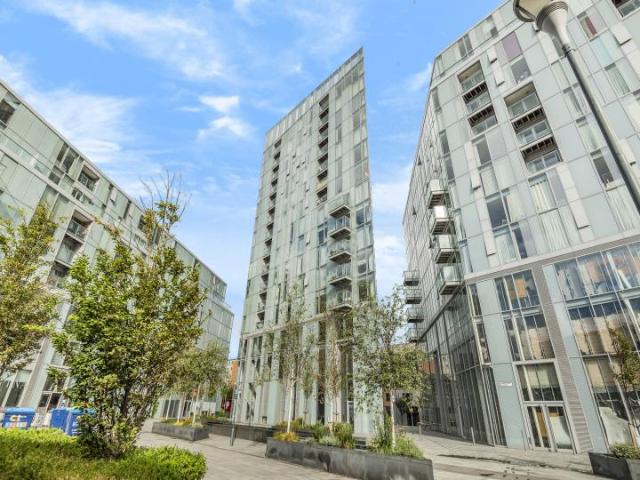 2 bed flat / apartment vertex tower london se8 truepenny's
