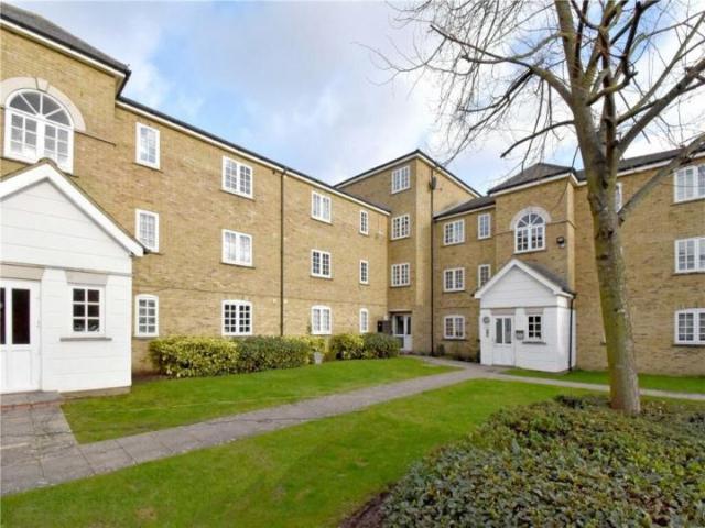 2 bed flat / apartment edith cavell way woolwich se18 truepenny's