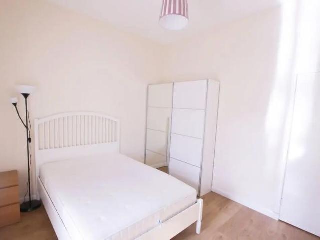2 Bed Flat, Argyle Street, G3