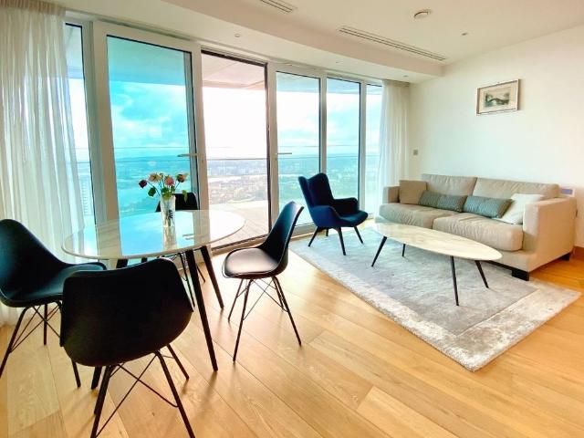 2 Bed Flat, Arena Tower, E14