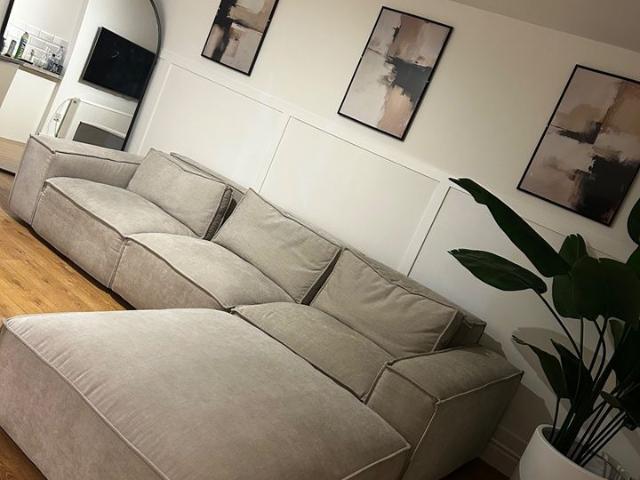 2 Bed Flat, Armstrong Quay, L3