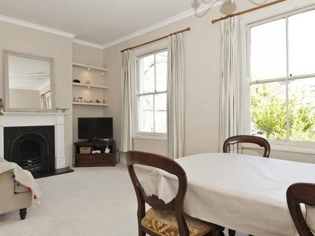 2 Bed Flat, Ashbourne Grove, SE22