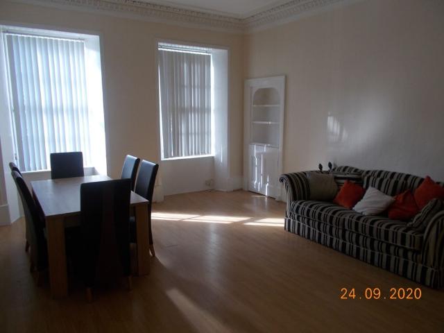2 Bed Flat, Buccleuch St, G3