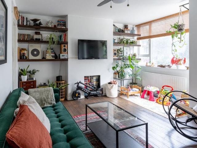 2 Bed Flat, Buxton Court, N1