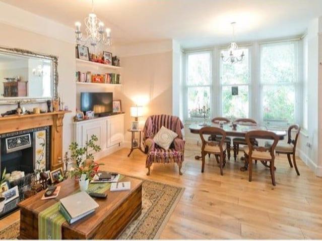 2 Bed Flat, Baldwin Crescent, SE5