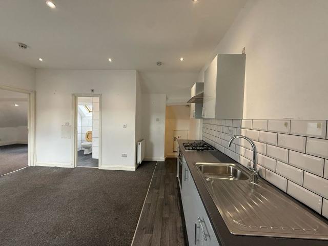 2 Bed Flat, Bannerman Road, BS5