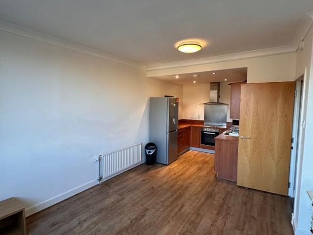 2 Bed Flat, Bath Street, G2