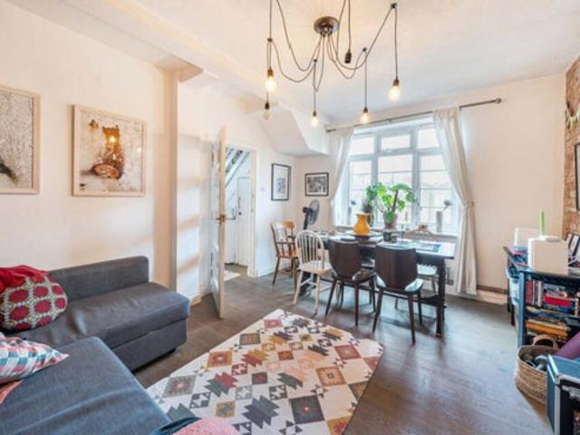 2 bed flat Bermondsey/Tower Bridge Road