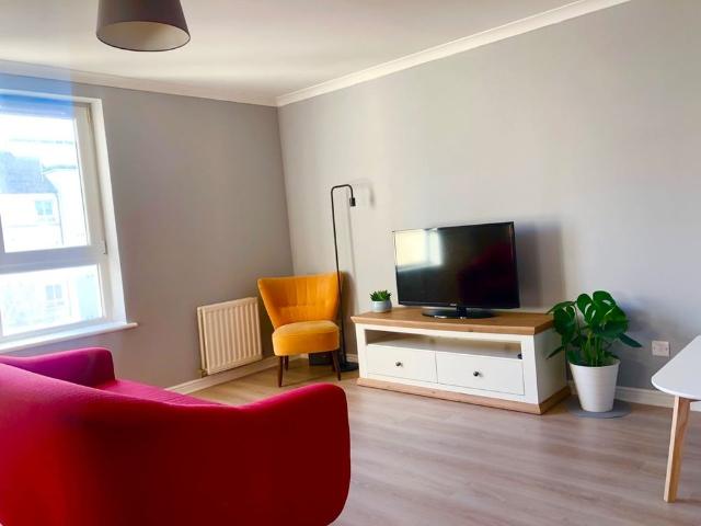 2 Bed Flat, Bethlehem Way, EH7