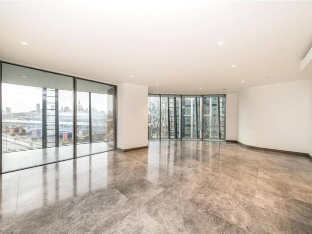 2 Bed Flat, Blackfriars Road, SE1