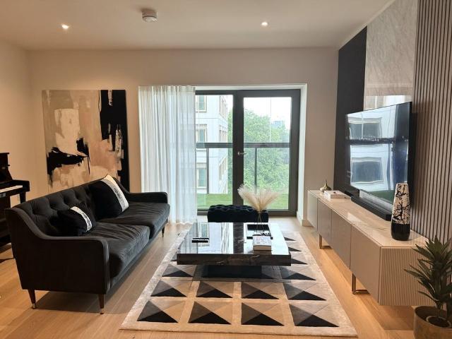 2 Bed Flat, Bonnet Street, E16