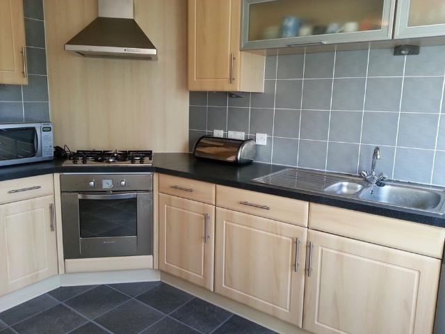 2 Bed Flat, Bothwell Road, AB24
