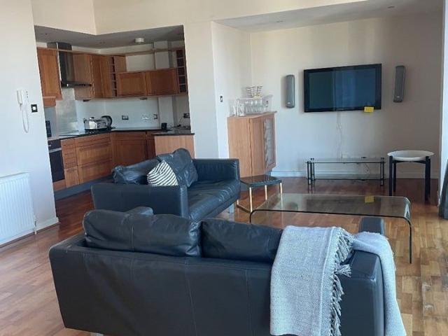 2 Bed Flat, Bothwell Street, G2