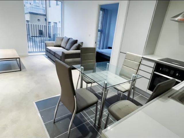 2 Bed Flat, Boundary Lane, M15