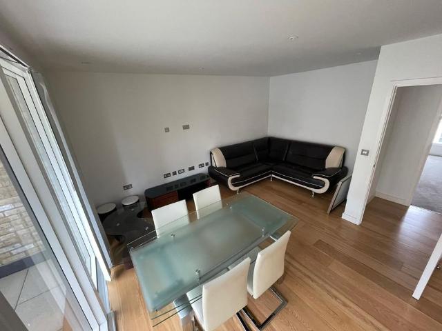 2 Bed Flat, Cambridge Avenue, NW6