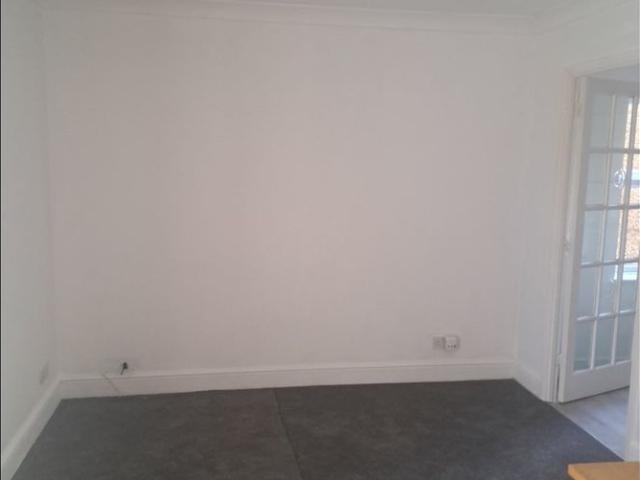 2 Bed Flat, Cameron Road, CR0
