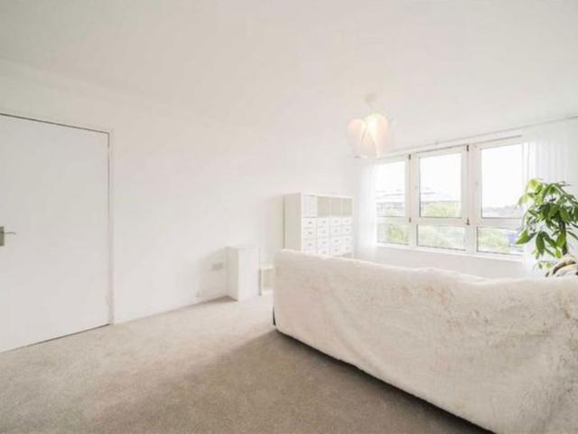 2 Bed Flat, Camsey House, SW2