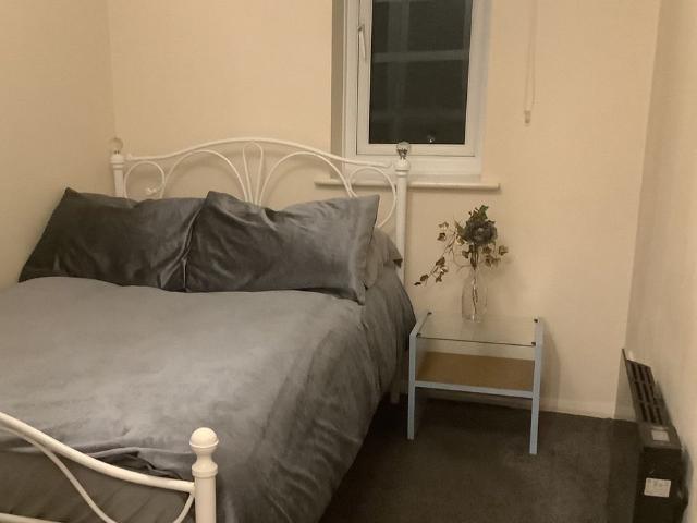 2 Bed Flat, Canary Wharf, E14