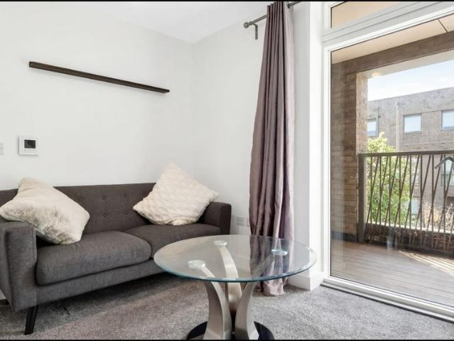 2 Bed Flat, Catford Green, SE6