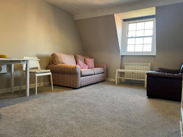 2 Bed Flat, Cave Street, BS2