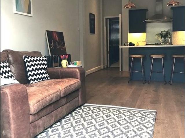 2 Bed Flat, Cavendish Road, SW12