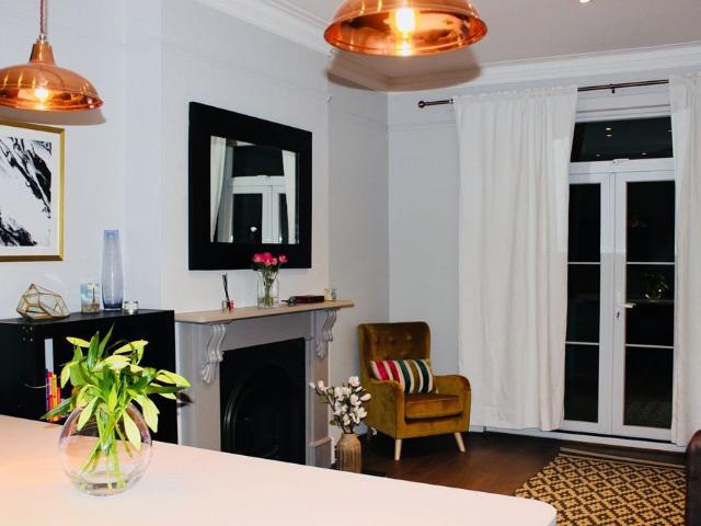 2 Bed Flat, Cavendish Road, SW12