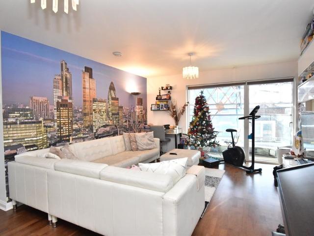 2 Bed Flat, Chamberlayne Road, NW10