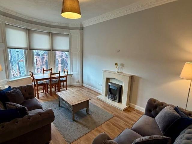 2 Bed Flat, Chancellor St, G11
