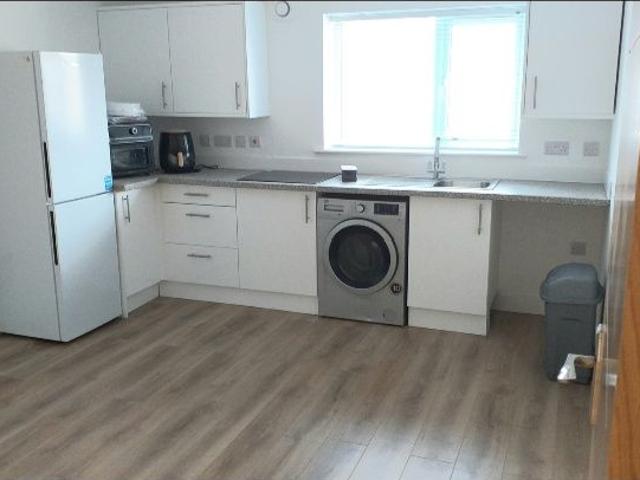 2 Bed Flat, Chalk Court, NG9