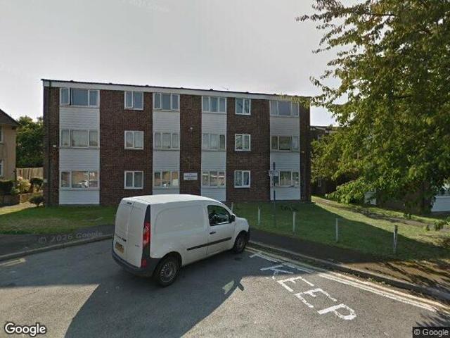 2 Bed Flat, Charles Crescent, HA1