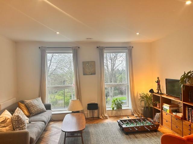 2 Bed Flat, Church Road, SE19