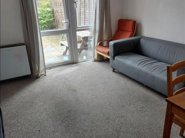 2 Bed Flat, City Road, BS2