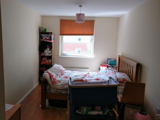 2 Bed Flat, City View, IG1