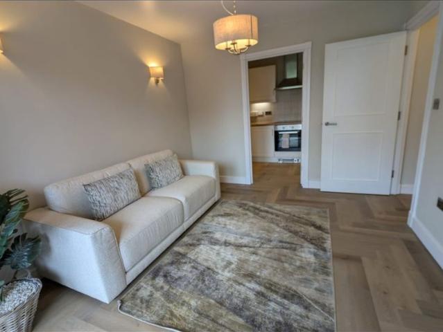 2 Bed Flat, Coopers Court, SO14