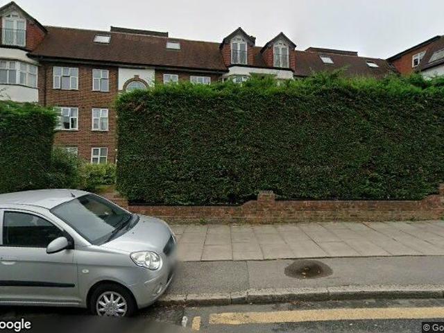 2 Bed Flat, Collingwood Court, NW4