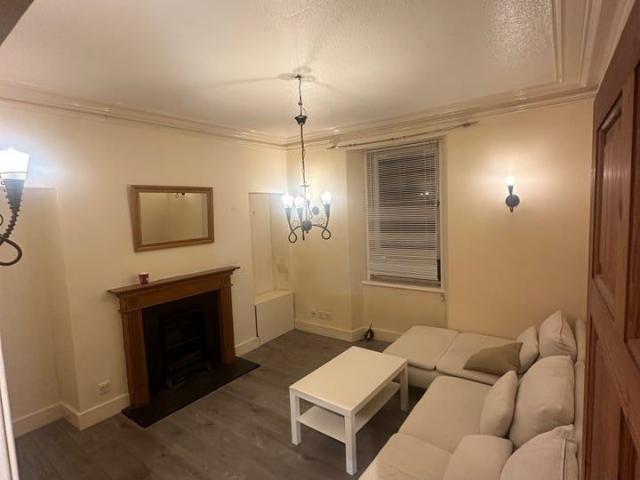 2 Bed Flat, Colville Place, AB24