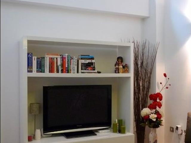 2 Bed Flat, Commercial Street, LS27