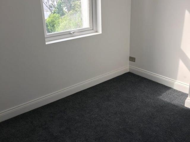 2 Bed Flat, Connaught Terrace, BN3