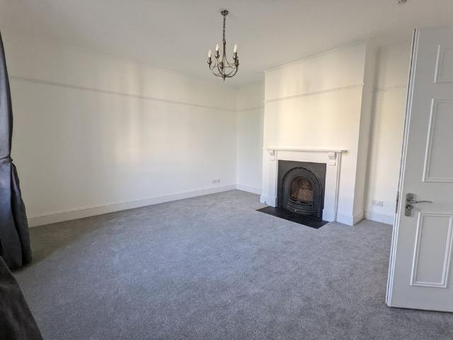 2 Bed Flat, Cotham Road, BS6