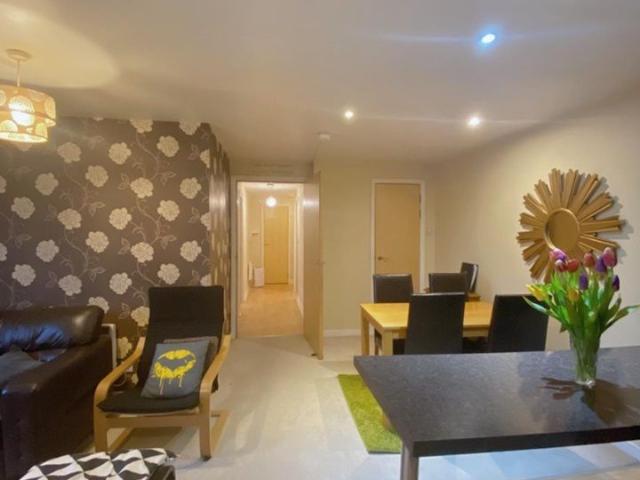 2 Bed Flat, Cranston Street, G3