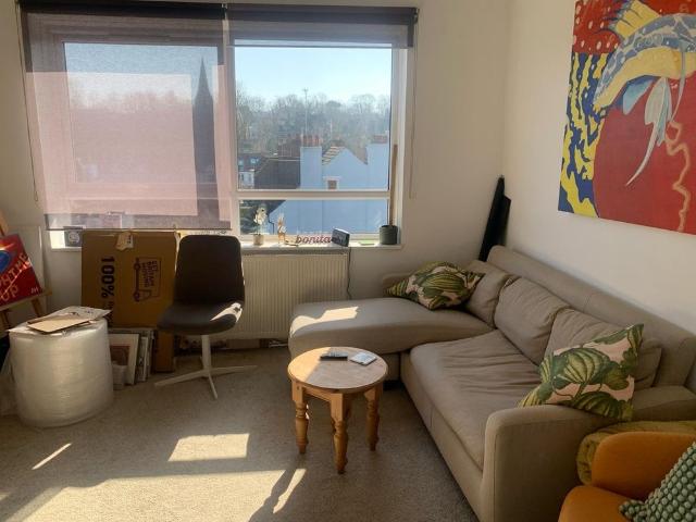 2 Bed Flat, Crouch Hall Road, N8