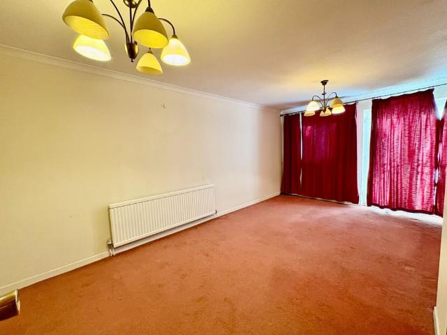 2 Bed Flat, Crown Walk, HA9