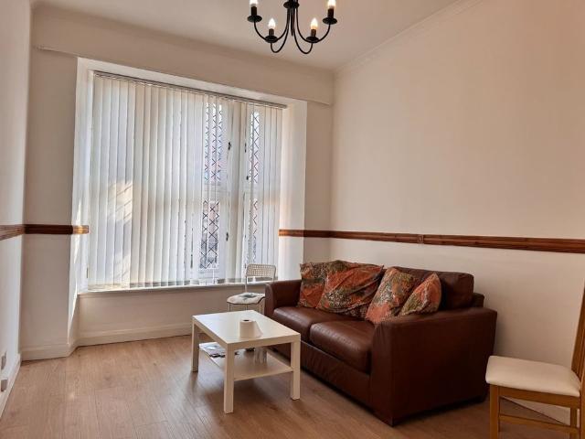 2 Bed Flat, Dumbarton Road, G11
